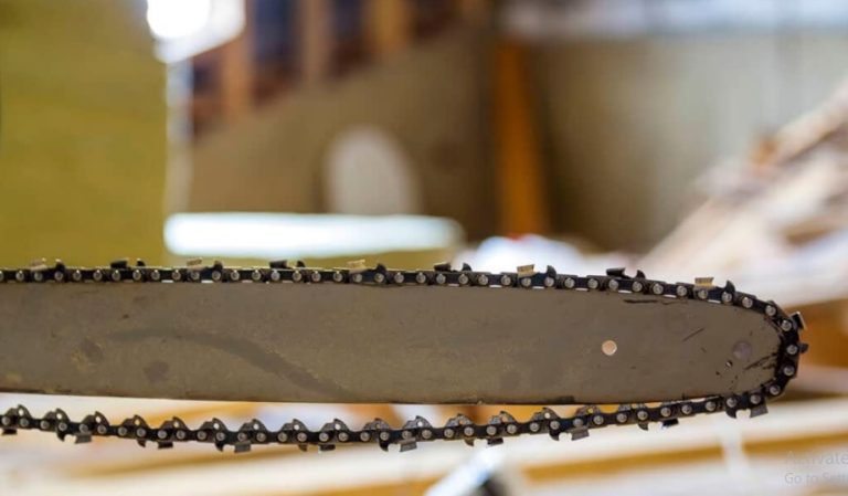 Do Chainsaw Chains Stretch? Understanding Chain Stretch and Maintenance ...