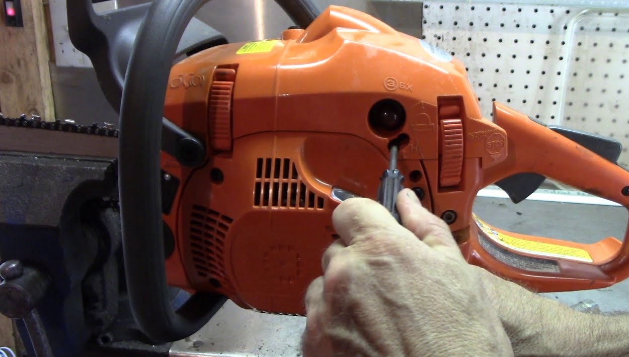How to Tune a Chainsaw: Essential Tips for Optimal Performance